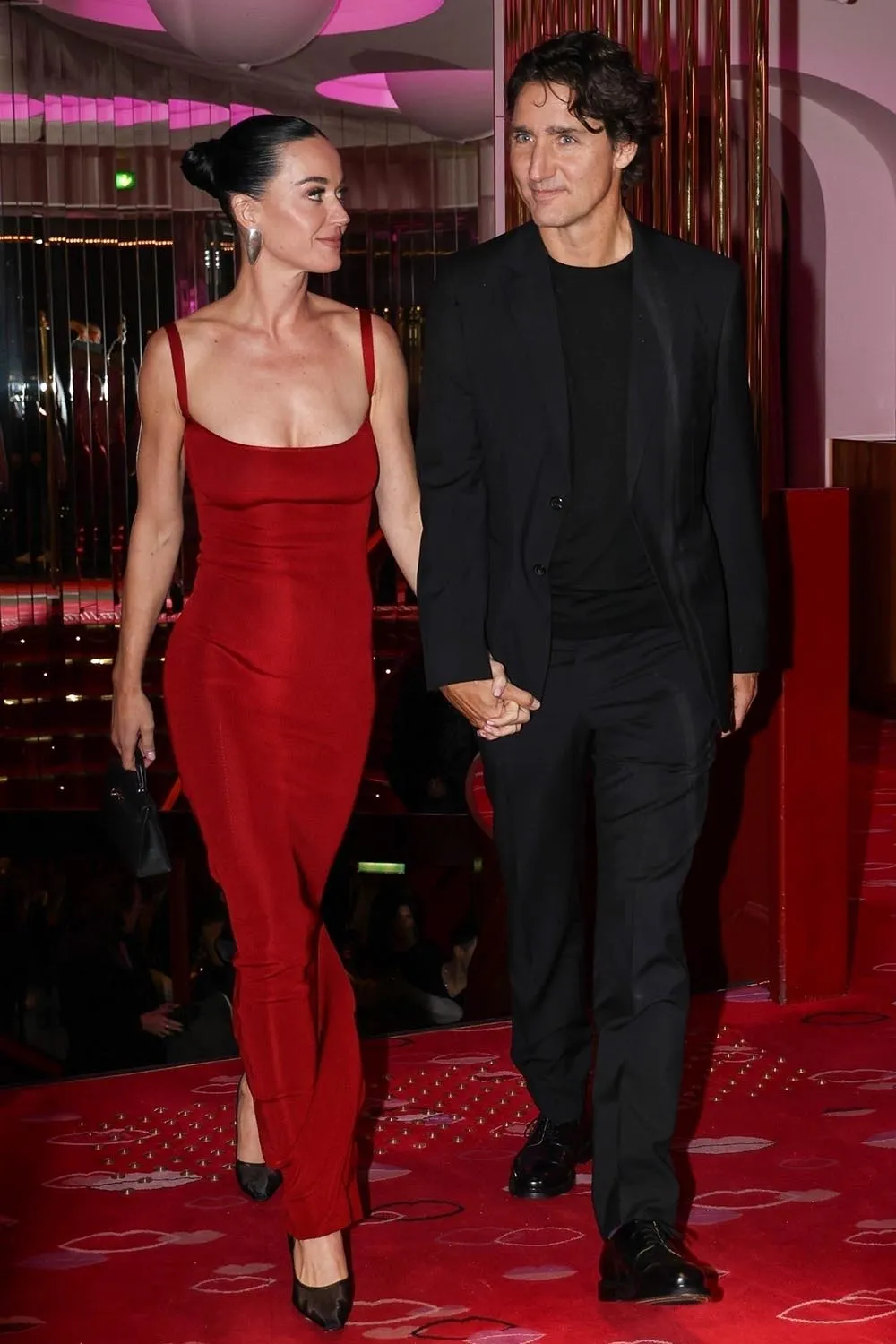 Katy Perry & Justin Trudeau Go Public: From Whispers to Hand-Holding in ...